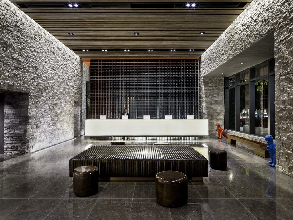 Inside Look: East, Miami - Inviato Travel
